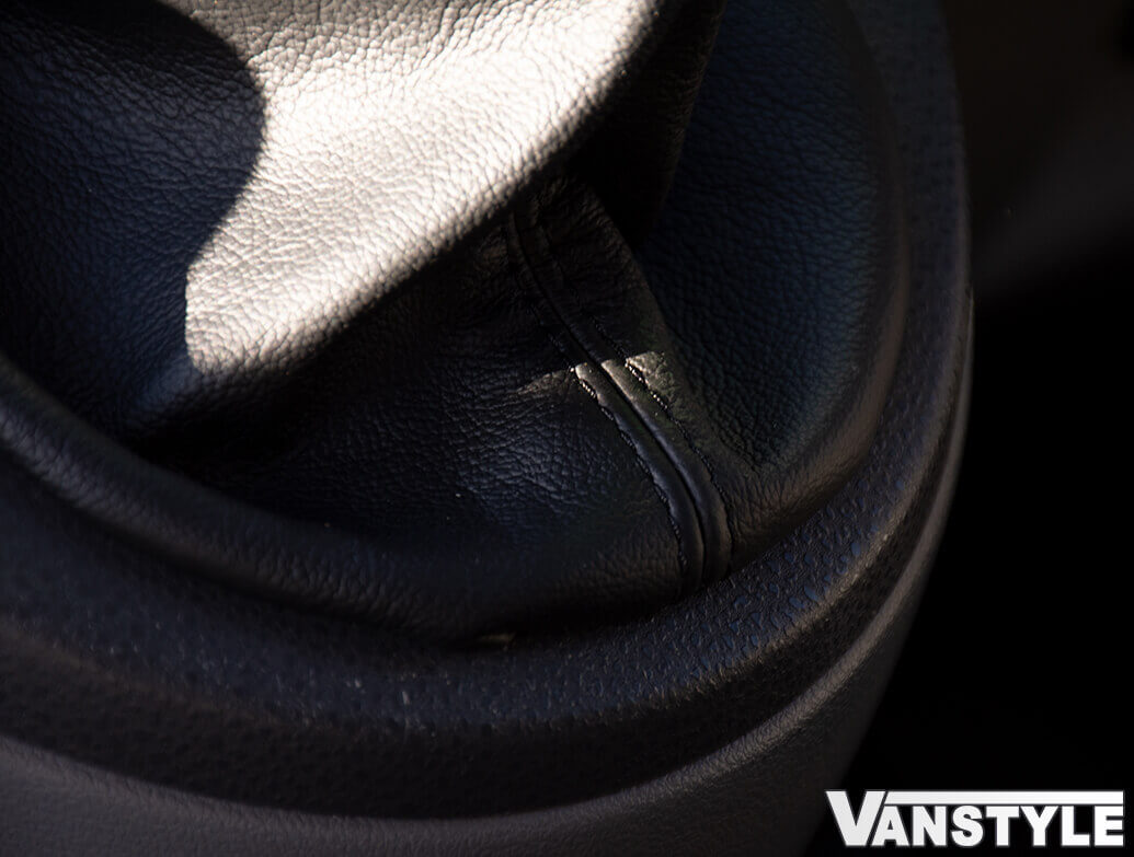 Real Leather Gear Gaiter OEM Replacement - VW T5 T5.1 - Vanstyle