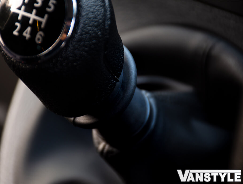 Leatherette Gearshift With Gaiter 6-Speed Gear Knob Cap - T5 - Vanstyle