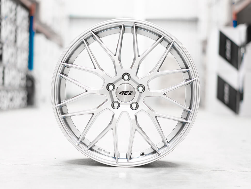Aez Wheels Logo Tyre 8.5x18 5x112 ET20 AEZ Icon 6 Silber Highgloss