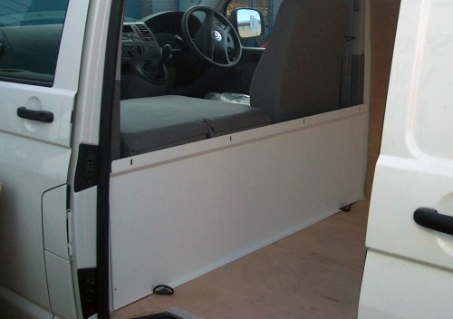 Volkswagen VW Transporter T5 Bulkhead Solid Low Height - Vanstyle