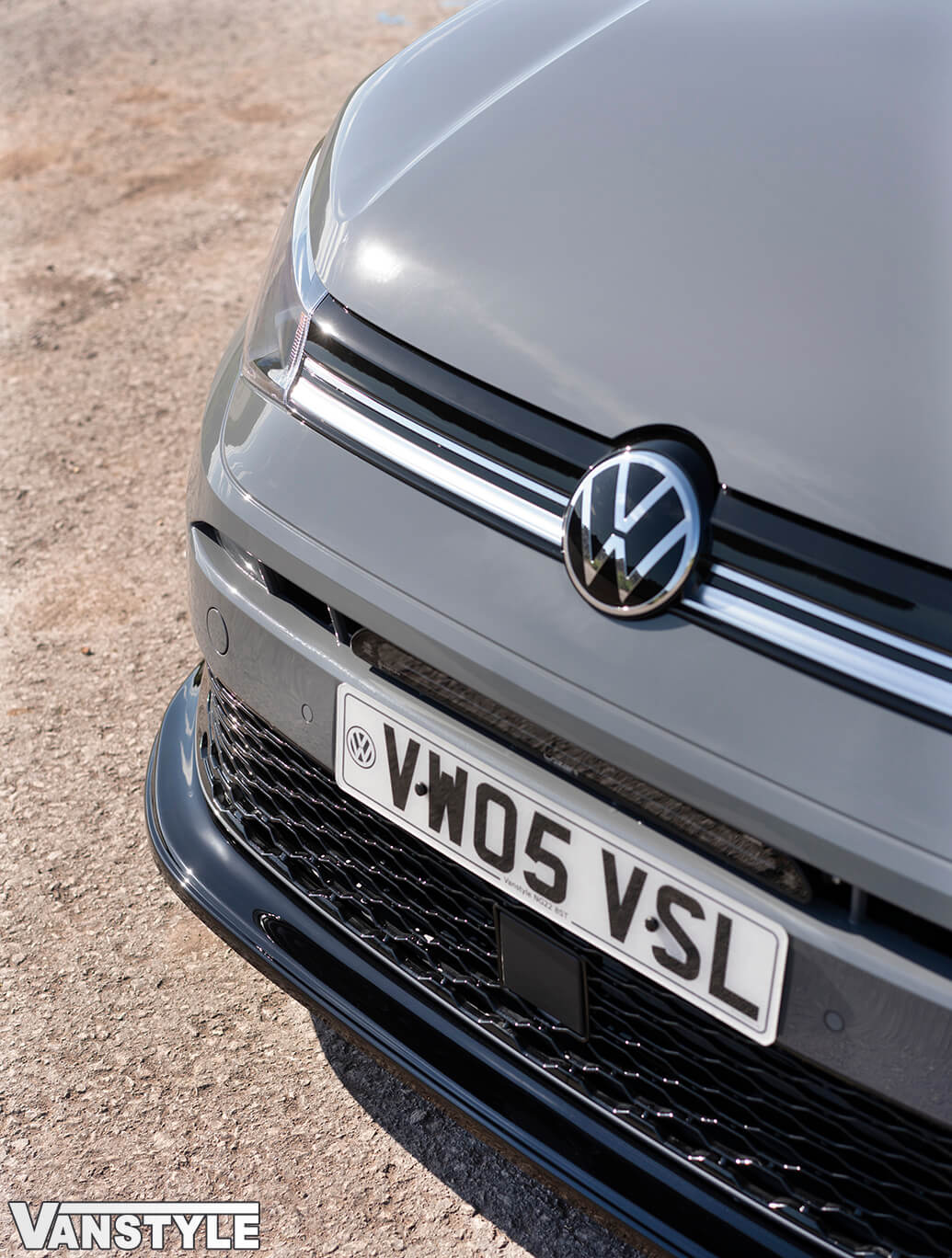Gloss Black ABS Front Lower Lip Splitter - VW Caddy MK5 21 - Vanstyle