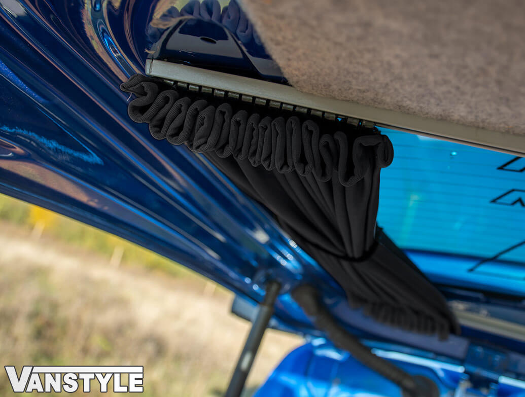 Tailored Blackout Curtain - Black - Tailgate Window - Custom 12 - Vanstyle