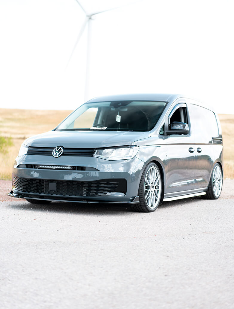 VW Caddy Mk5 21 Gloss Black Grille Only No Trims - Vanstyle