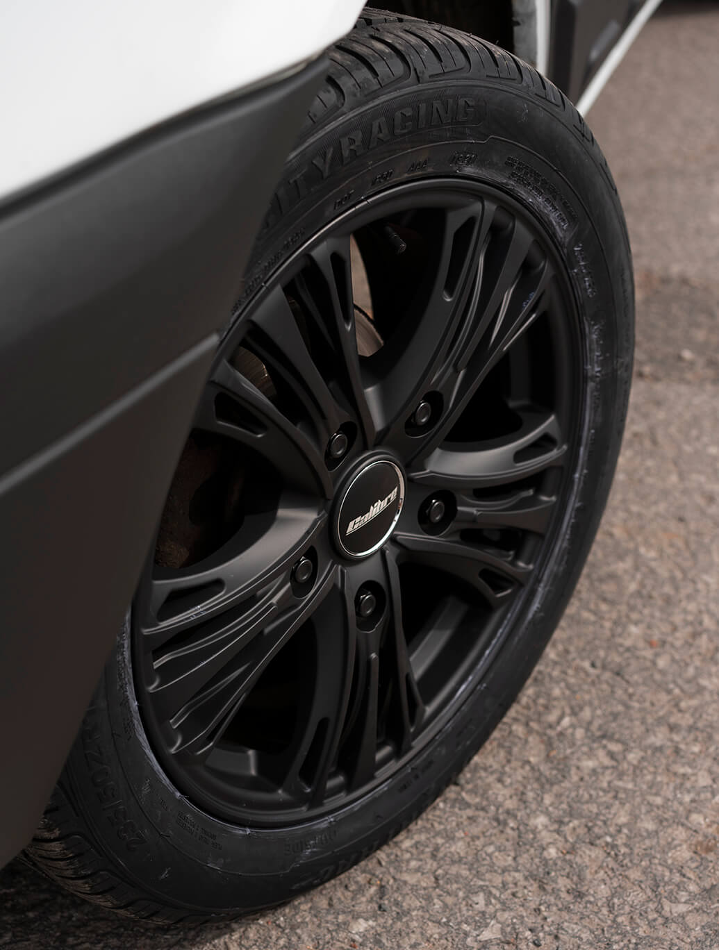 Calibre Odyssey 18” Matt Black - Ford Transit Mk6 7 - Vanstyle