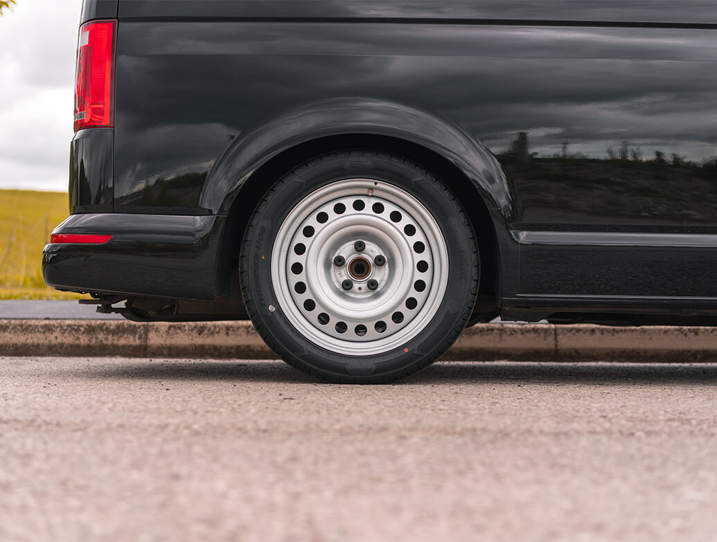 SuperMetal OE Silver Steel 18 7.5J Wheels Tyres - T5 T6 - Vanstyle