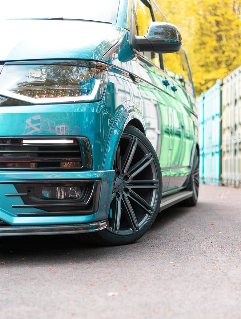 Calibre CC-I Dull Gunmetal 20 9J 5x120 Alloy Wheels Tyres - Vanstyle